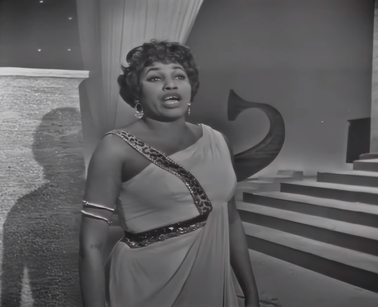 What Is a Prima Donna? Opera's Leading Light